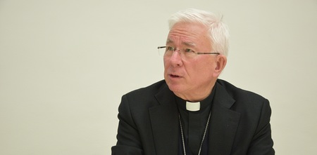 Lackner: Lebensanfang und -ende verweisen in göttliche Sphäre